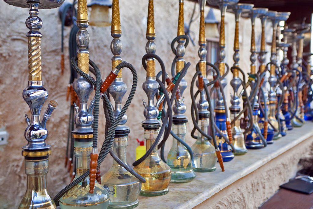 Top Hookah/Shisha Types That Are A Good Value For Your Money - Digi ...